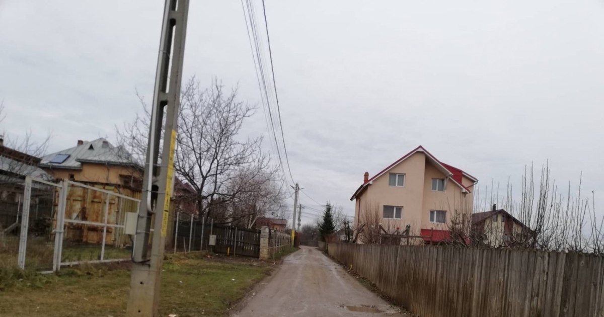 Stâlpi de iluminat comuna Ciurea | adevarul.ro