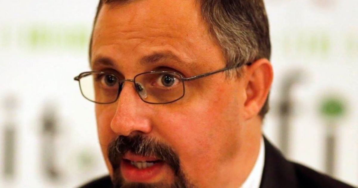 Scriitorul Dan Lungu, după ce Uniunea Scriitorilor a anunţat că îl dă ...