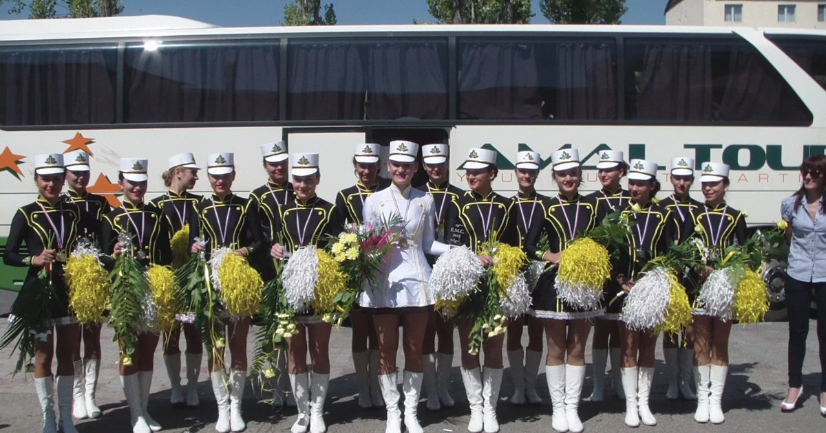 EXCLUSIV Vezi cum au defilat majoretele noastre la campionatul din ...