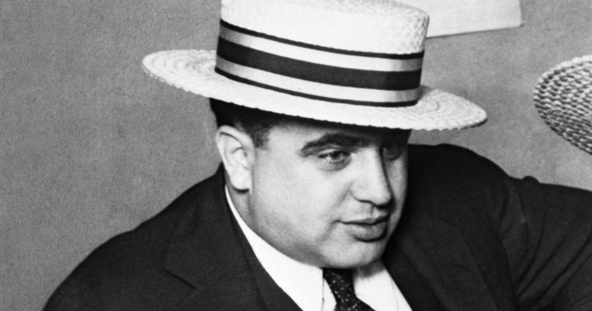 Viaţa celebrului Al Capone - cum a ajuns cel mai cunoscut gangster din ...
