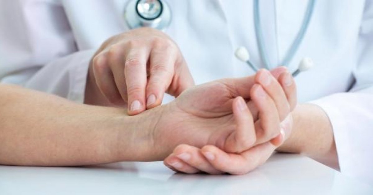 Care este pulsul normal la un adult sănătos. Când au femeile puls mai ...