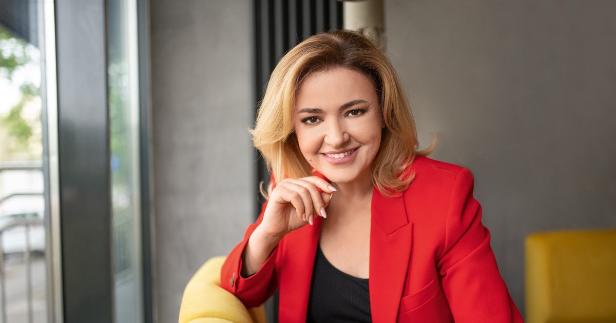 EXCLUSIV Cristina Bâtlan: ”M-am logodit la Veneția, pe 28 aprilie, fix ...