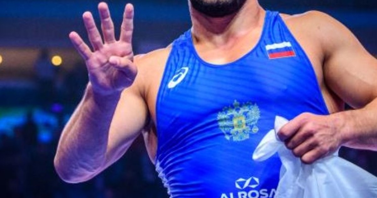 Sadulaev pierde la graniță. De două ori campion olimpic la lupte libere, i s-a interzis intrarea ...