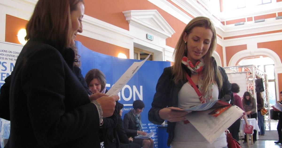 Târg de joburi în luna martie pentru studenţii de la ASE | adevarul.ro