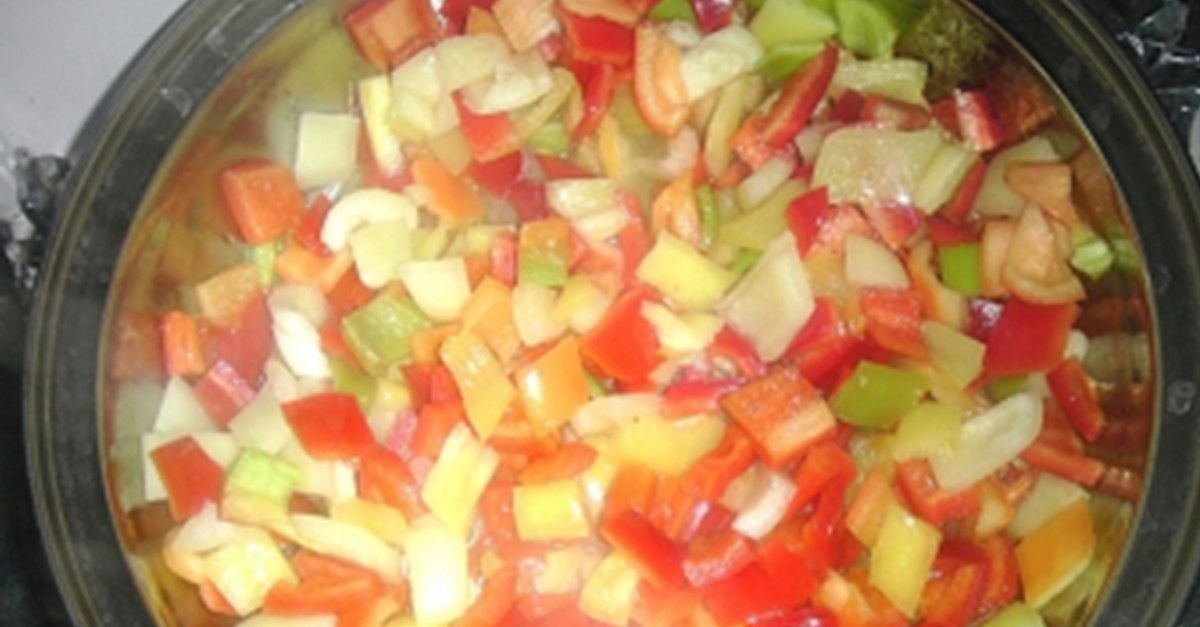 Piperchi Târgâşiți. Rețeta celui mai simplu fel de mâncare servit la ...