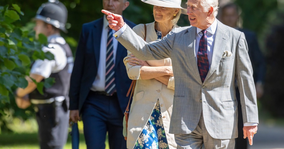Regele Charles, revenire spectaculoasă la biserica de suflet. Suveranul ...