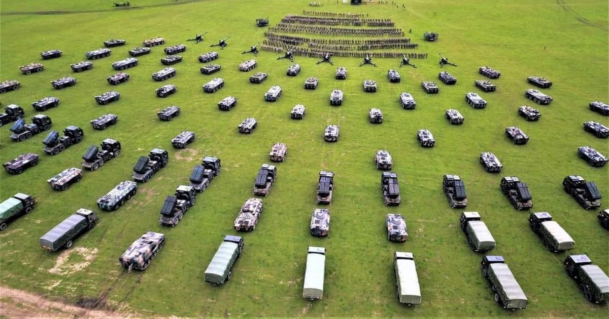 Baza militară NATO de la Cincu, inaugurată. Franța va continua să ...