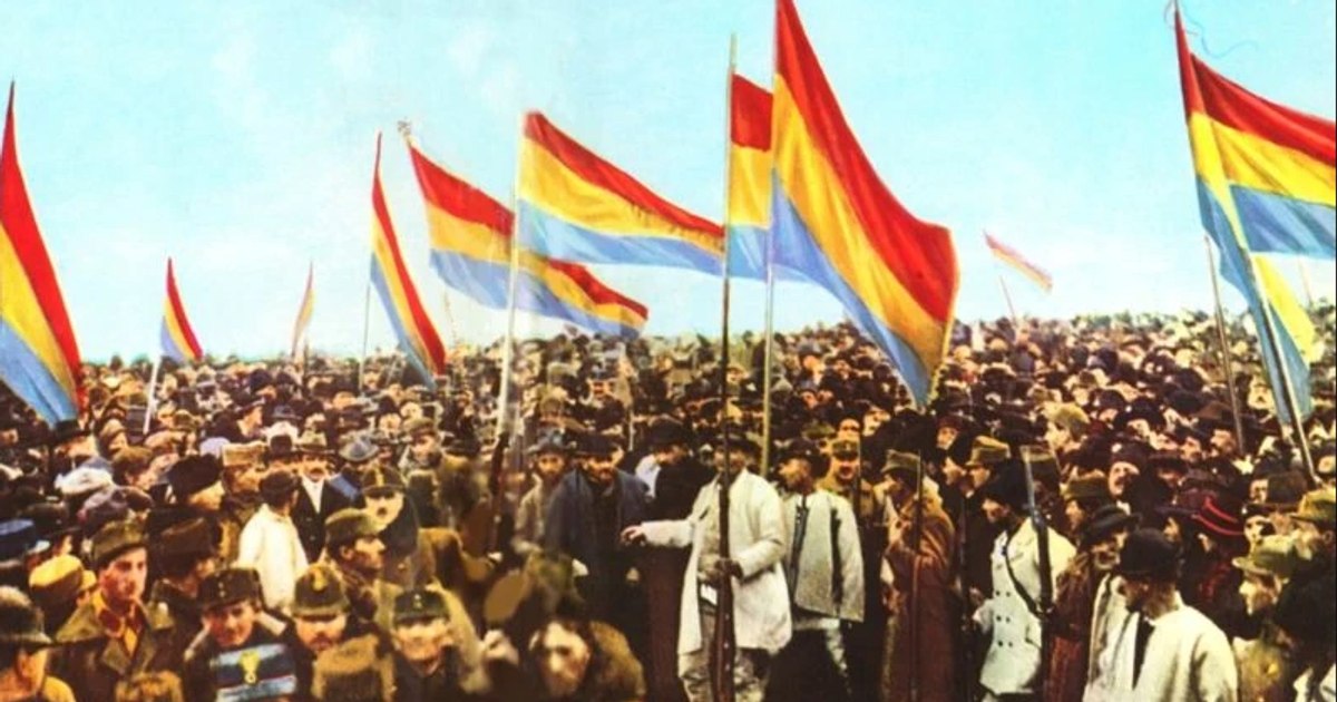 Drapelul României, un simbol vechi de aproape două secole. De câte ori ...