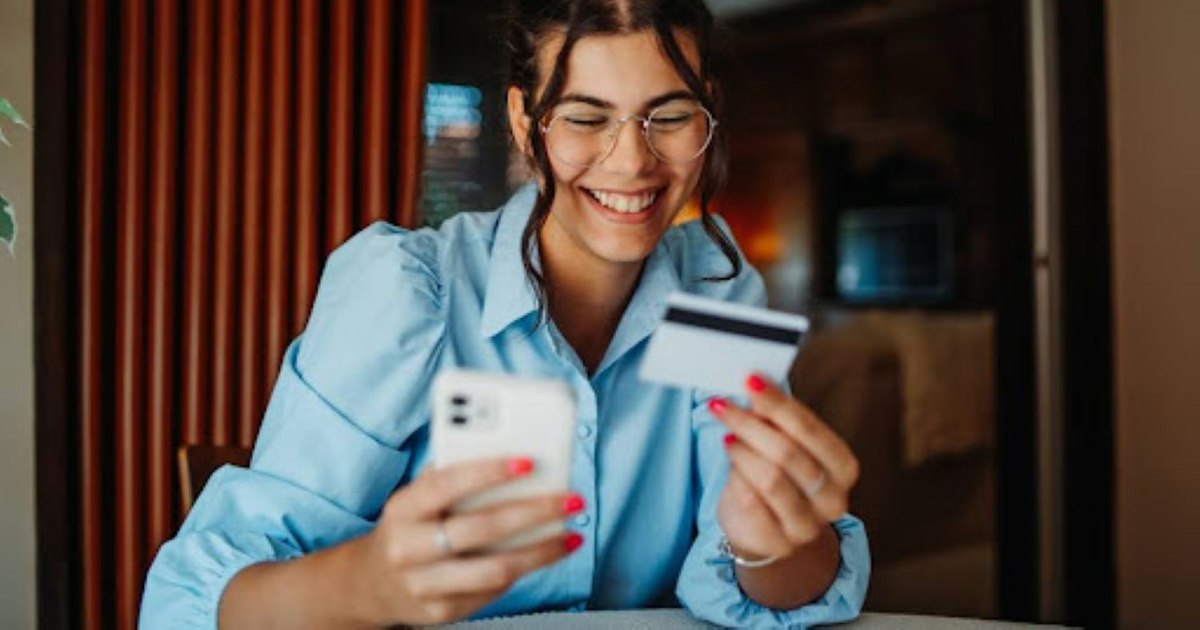 Get a credit card entirely online with Axi Card | News Minimalist