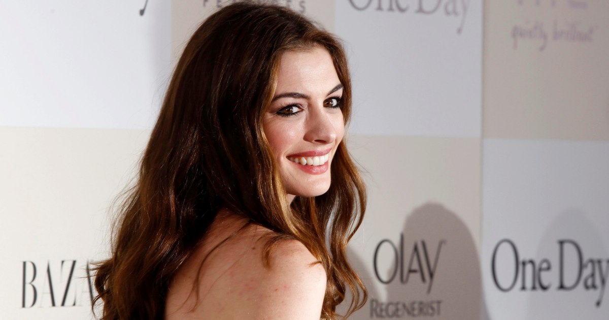 Anne Hathaway este Fantine din „Mizerabilii“ | adevarul.ro