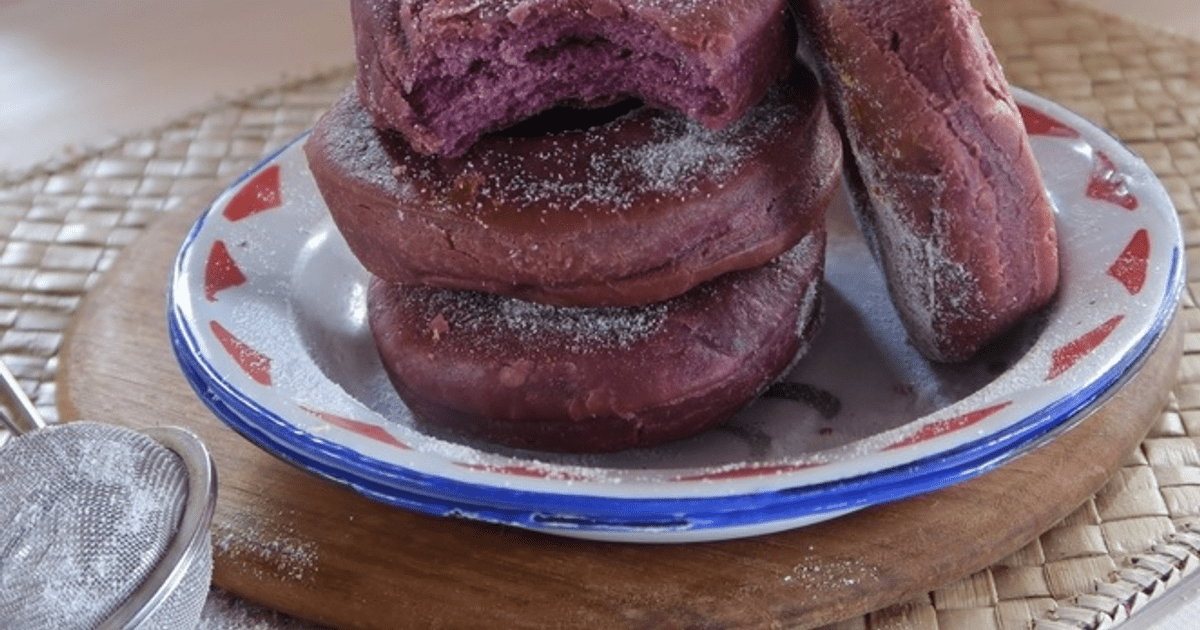 Gogoşi cu cartofi violeţi. Dă-le o şansă!