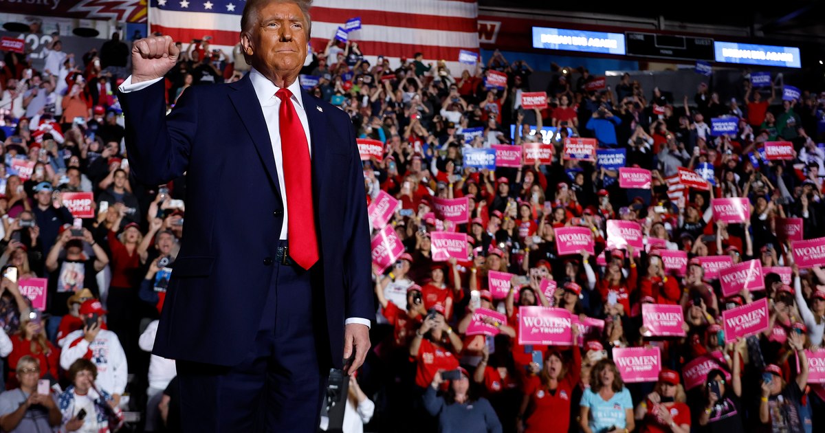 „Feministele, împotriva fasciştilor”. Mii de persoane protestează în ...