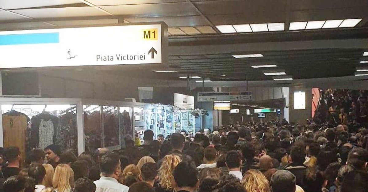 De ce a fost din nou haos la metrou, pe magistrala Berceni-Pipera