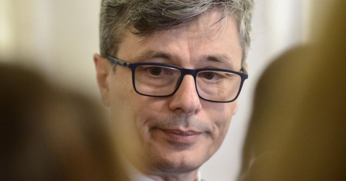 Virgil Popescu explică de ce nu s-au eliberat încă certificatele de ...