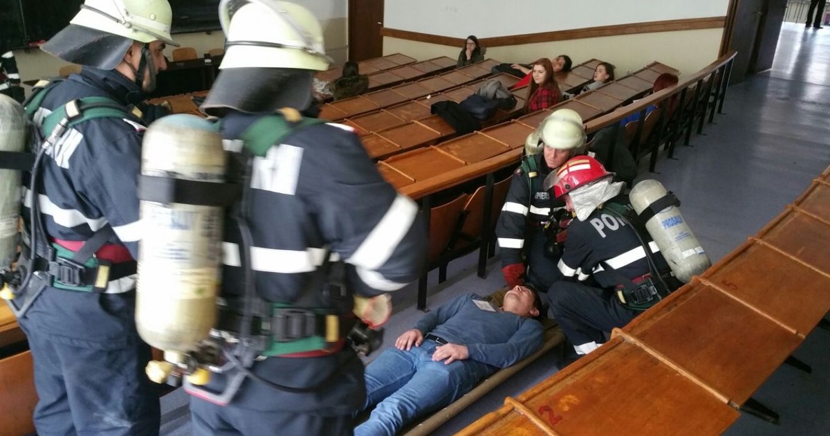 Simulare de cutremur în Bucureşti şi Ilfov | adevarul.ro