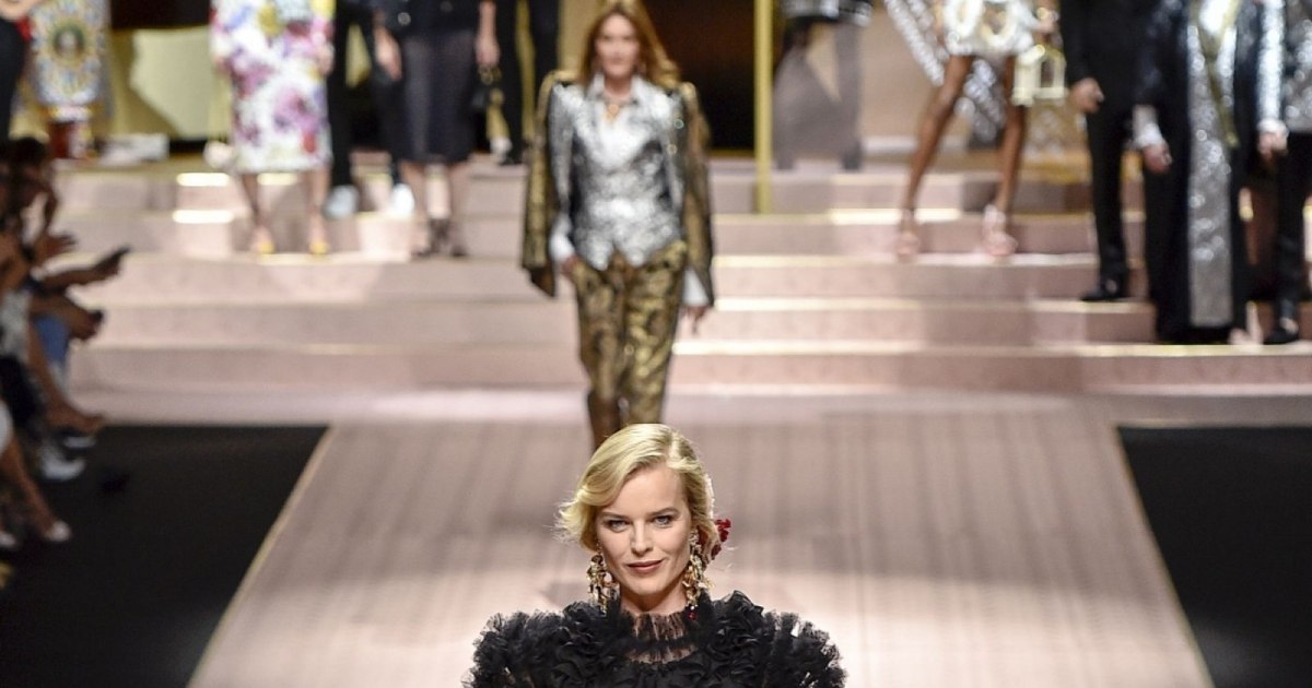 Eva Herzigova, unul dintre cele mai cunoscute modele din lume ...