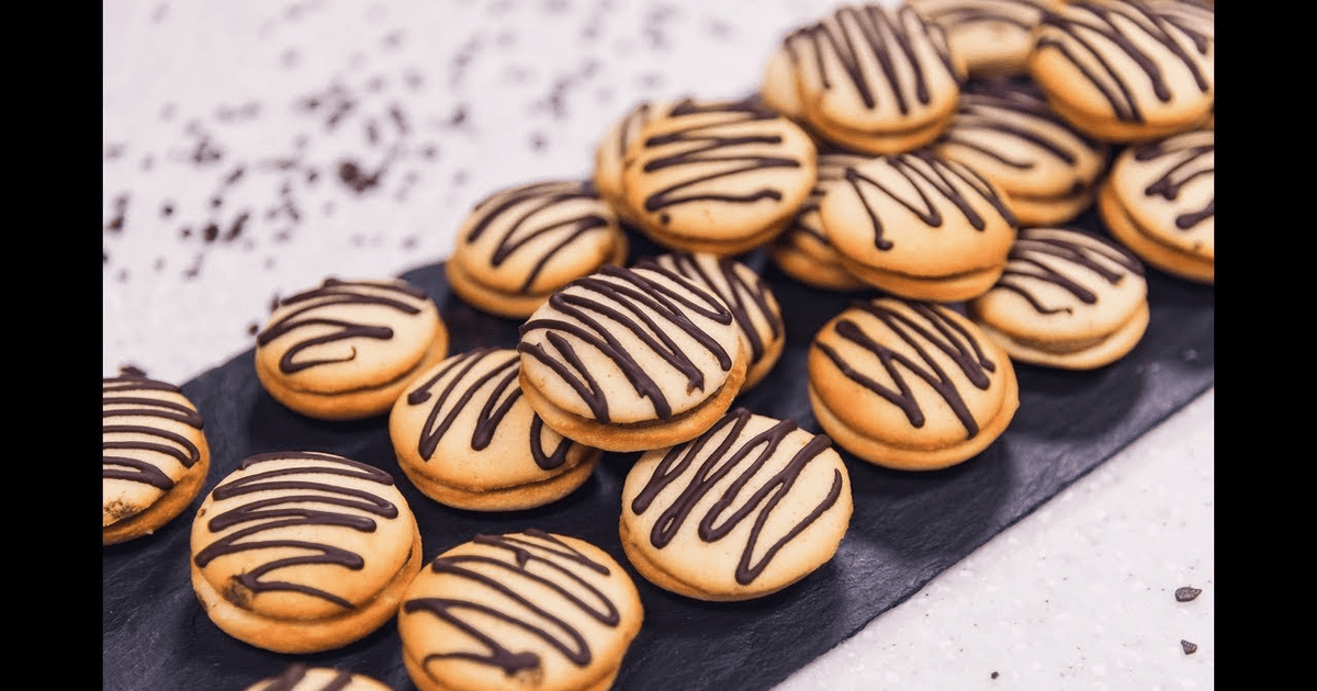 Cea mai delicioasă reţetă de paleuri. Fursecurile astea se topesc în gură