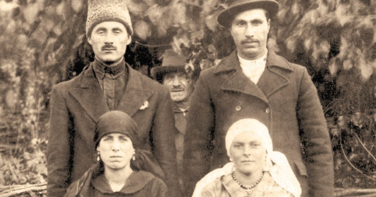 ARHIVELE COMUNISMULUI Grupul de rezistenţă antisovietică condus de ...