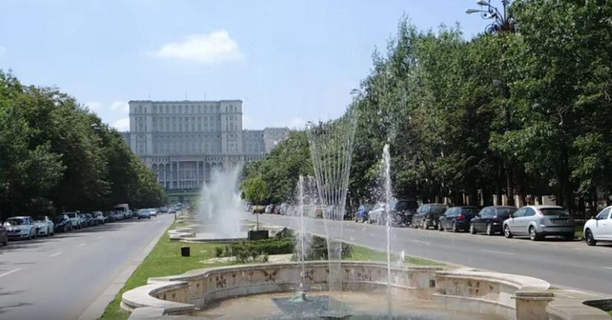 Așa arată naiul întors de la Unirii, din București VIDEO