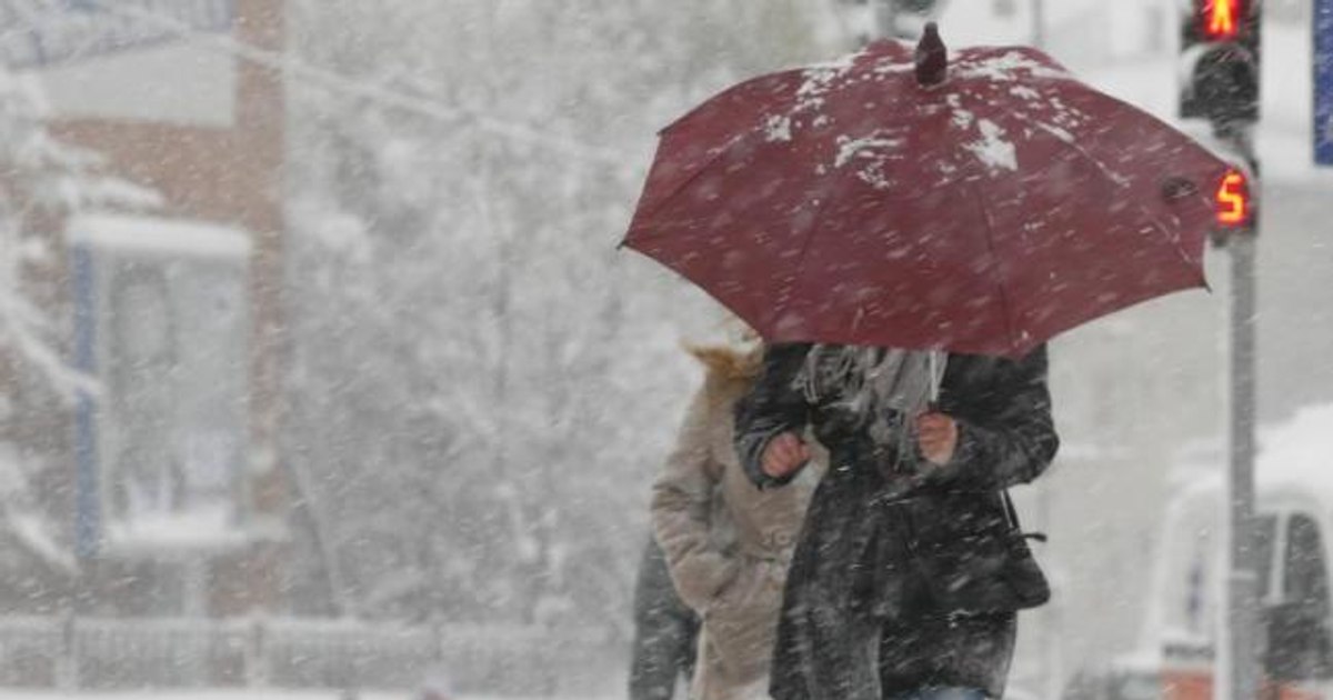 România nu scapă de vijelii. Un nou Cod Galben de vânt pentru mai multe județe | adevarul.ro