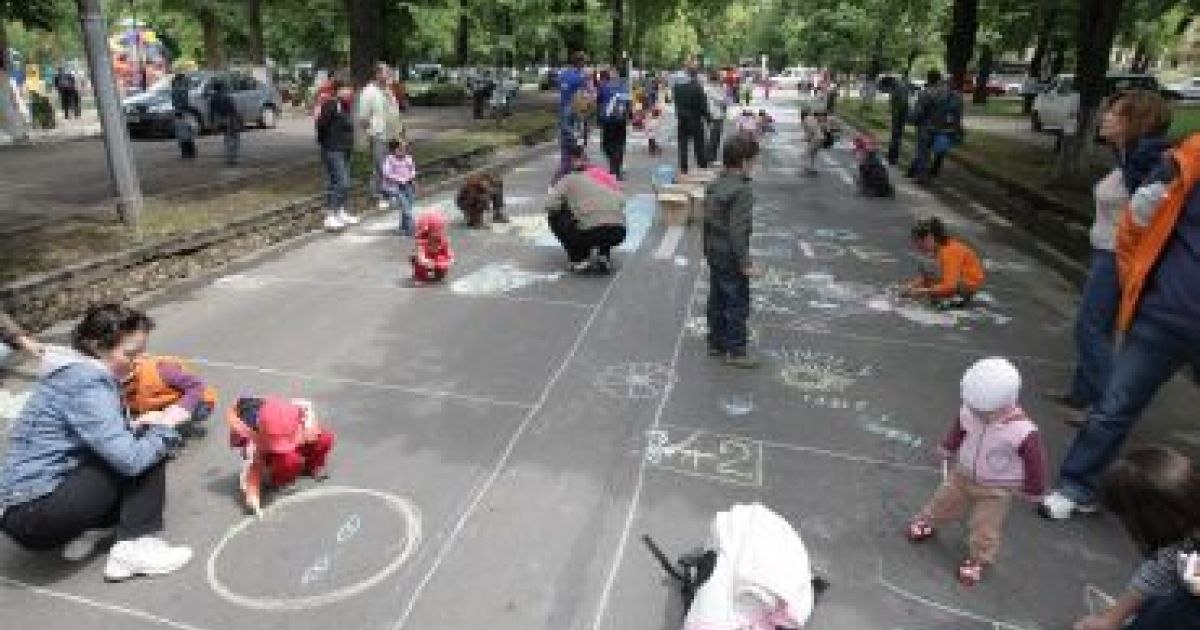 Cluj: Copiii s-au distrat în ajun de ziua lor | adevarul.ro