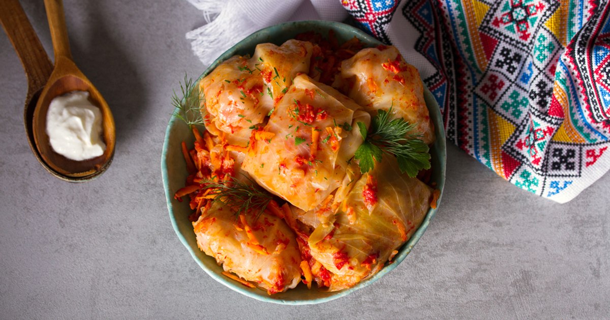 De ce sunt speciale sarmalele românești? Câte feluri avem și de ce se ...