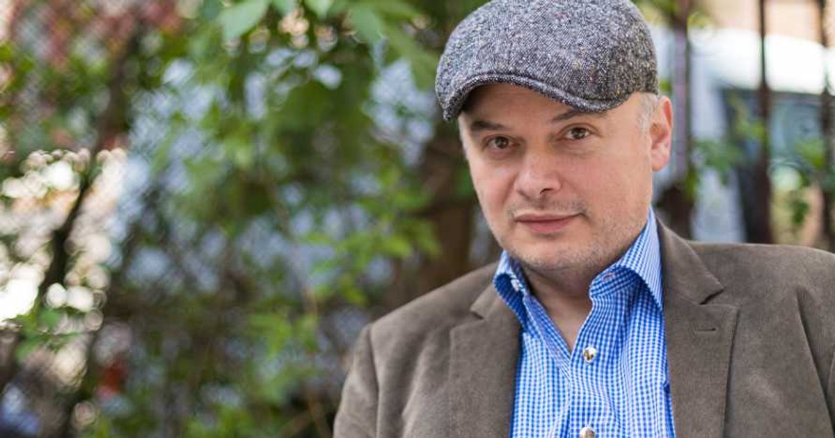 INTERVIU Cătălin Dorian Florescu, scriitor: „După succesul cu «Vremea ...