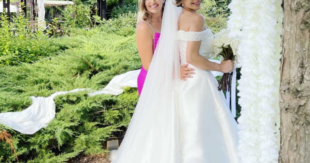 Ela Crăciun l-a primit în familie pe Michael Douglas. Ce grad de ...