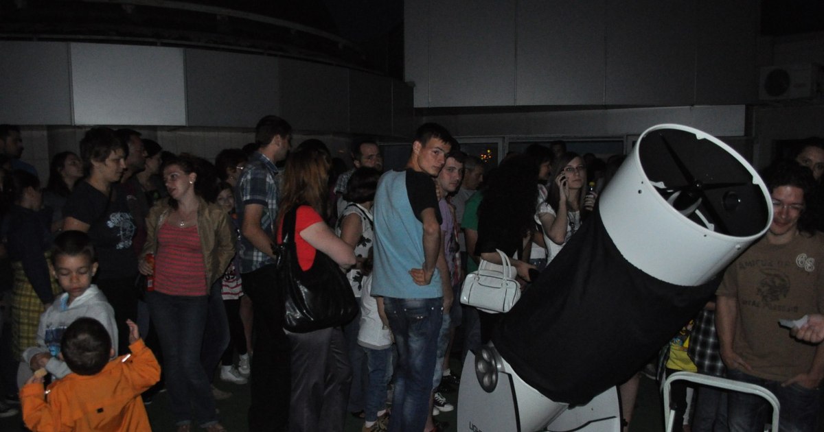 Noaptea Perseidelor sau spectacolul stelelor căzătoare: opt ore de ...