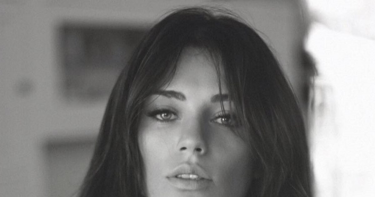 Apariția fabuloasă a unei românce în emisiunea „Ciao Darwin”. Cine este ...