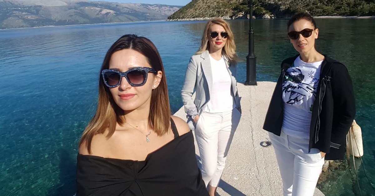 Ela Crăciun, Ionela Năstase şi Paula Rusu, sub soarele Greciei