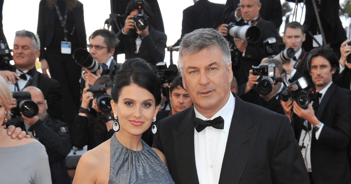 Habar n-avea ce e un contract prenupțial, dar soțul ei, Alec Baldwin, i ...