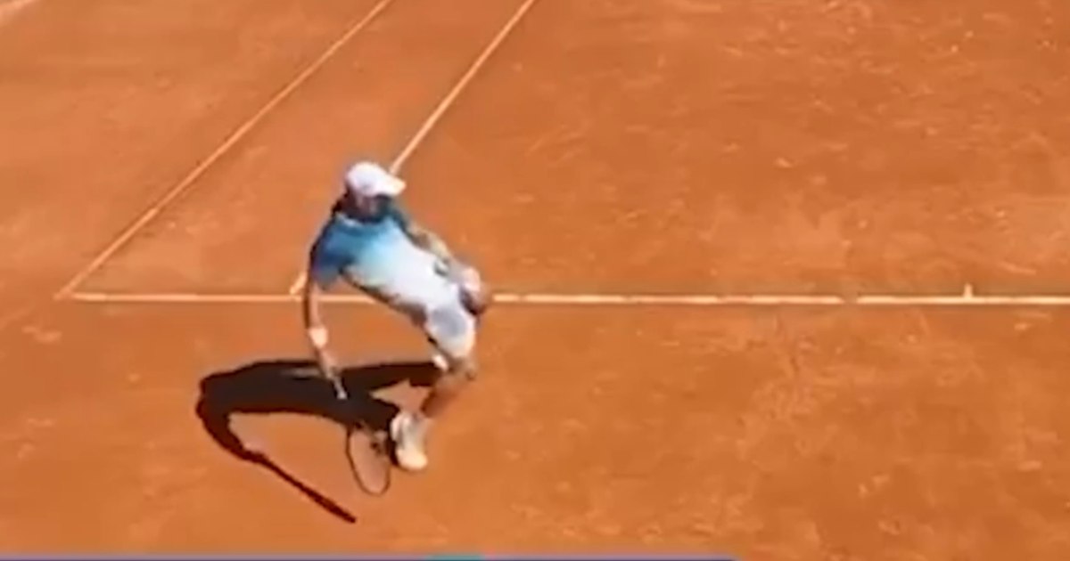 Demență la un turneu de tenis din Spania: un jucător rus și-a ieșit din ...