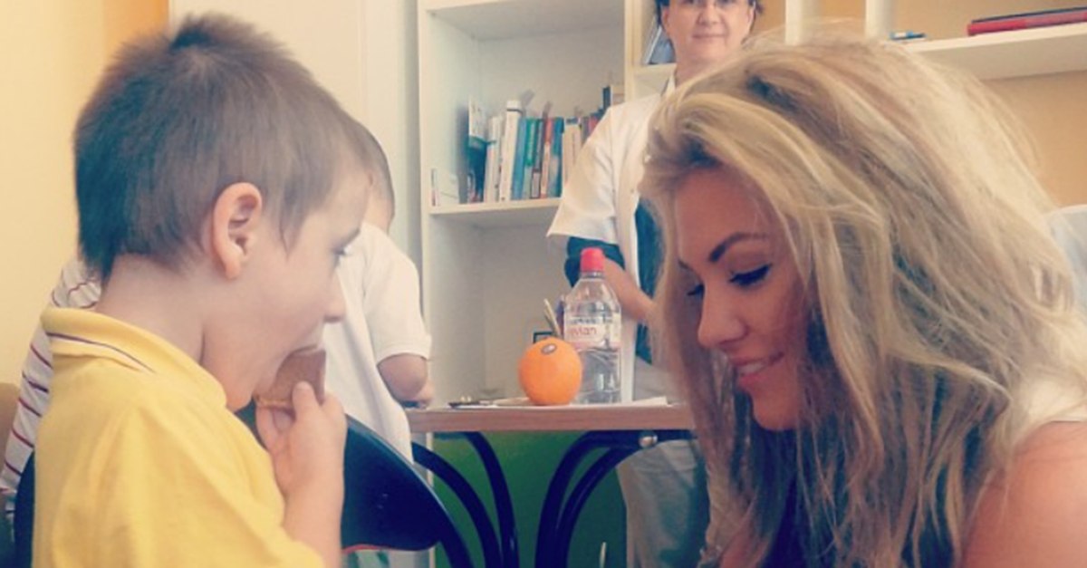 Erika Kirk și legătura cu România. Ce se știe despre proiectul Romanian ...