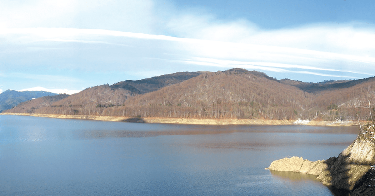 Cele mai spectaculoase lacuri din România