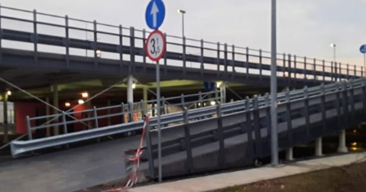 Orașul din România care va avea parcări inteligente. La ce sumă se ...