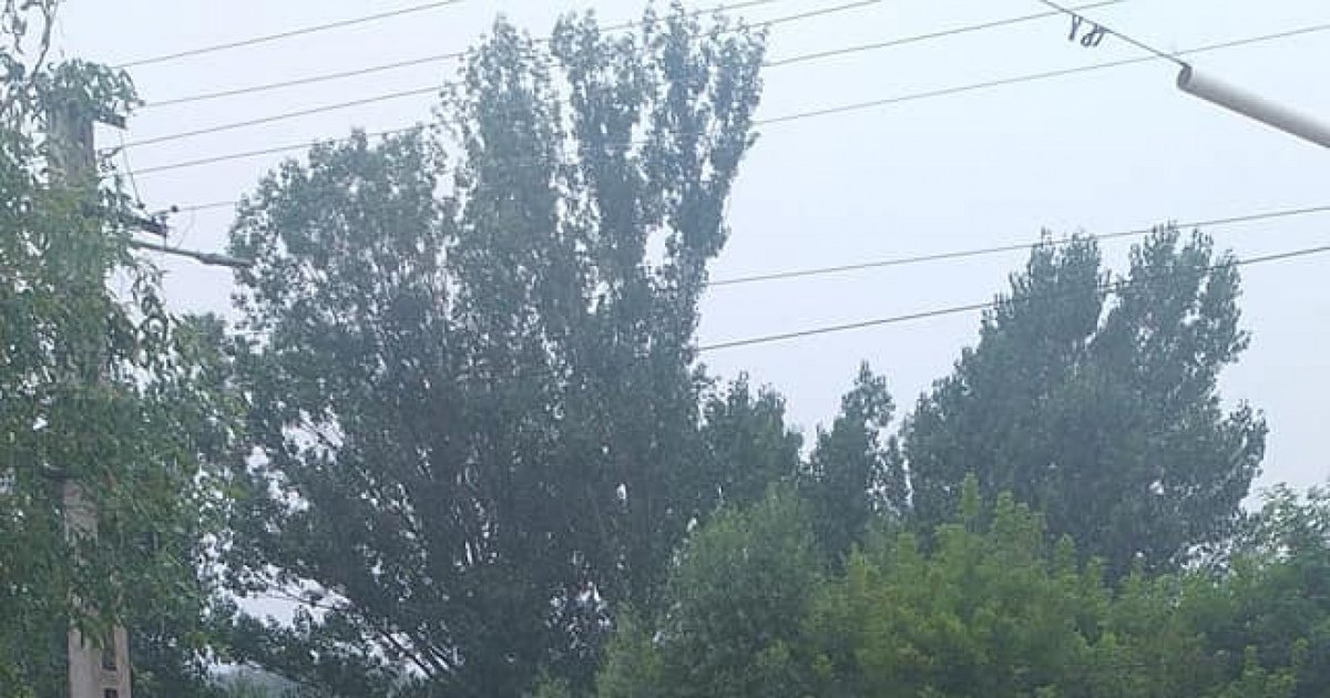 Imagini spectaculoase cu un râu ieşit din matcă în judeţul Galaţi ...