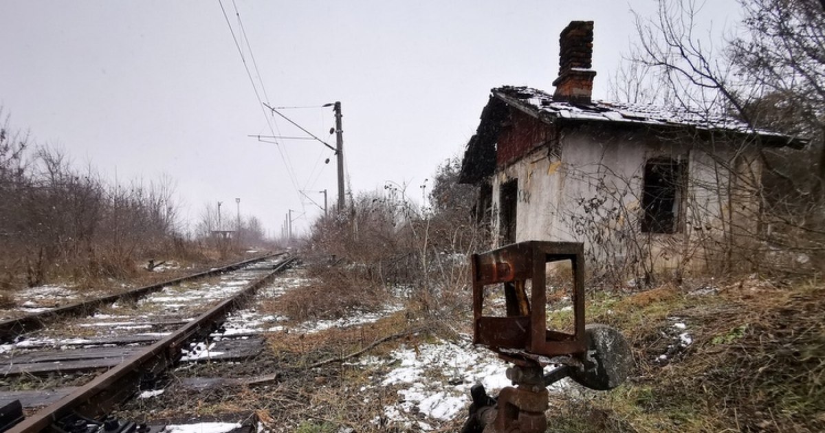 Una dintre cele mai vechi căi ferate din România a ajuns de ...