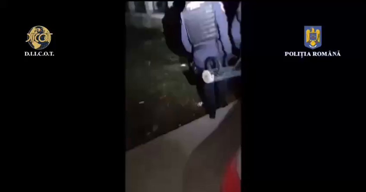 Ancheta FBI in România. Gruparea infracțională care a speriat ...