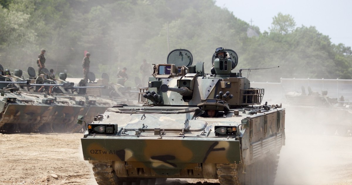 Industria românească de armament intră pe piața blindatelor moderne ...