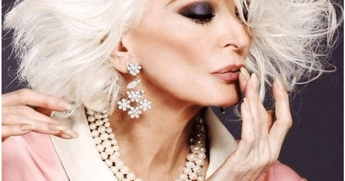 FOTO Cele mai frumoase fotomodele la vârsta a treia. Cine a intrat în ...