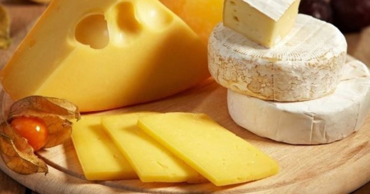 Telemeaua sau caşcavalul? Care este cea mai sănătoasă brânză? | adevarul.ro
