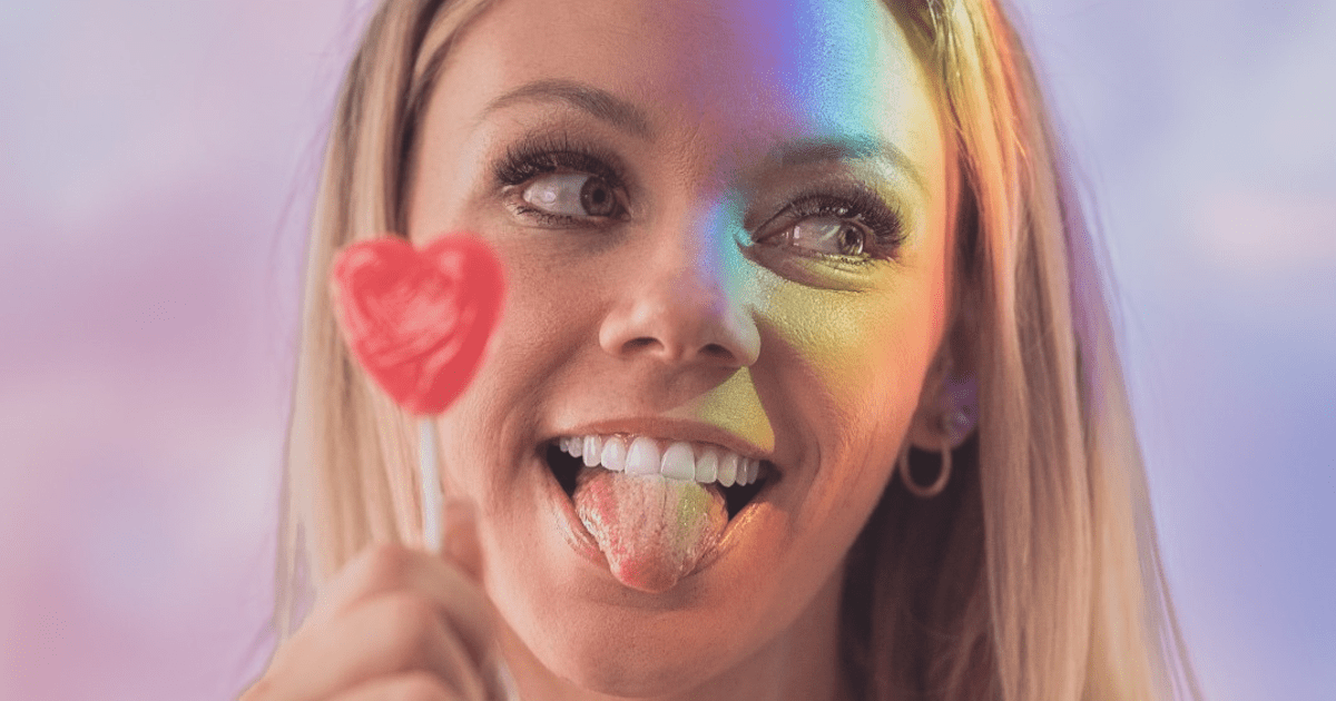 3 lucruri pe care ţi le spune limba despre sănătatea ta. Ce boli indică?