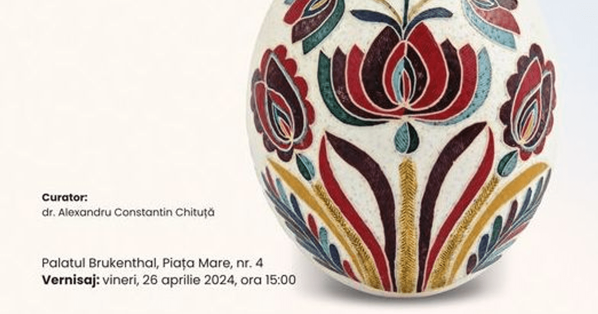 Icoane pe ouă de struţ încondeiate cu foiţă de aur şi argint, într-o ...