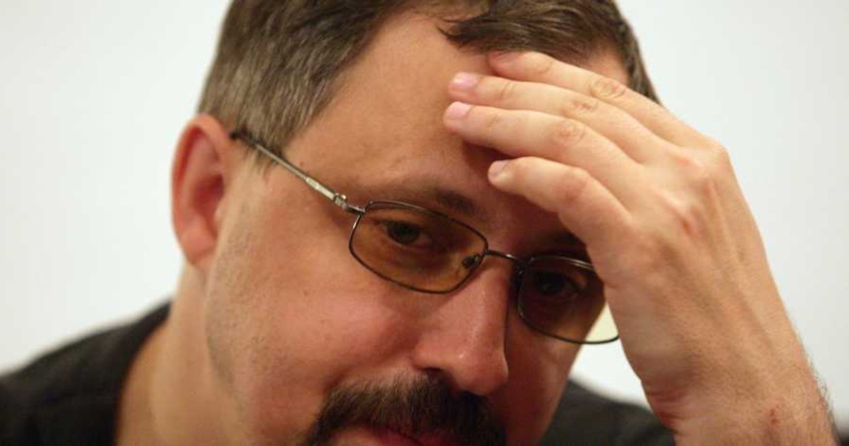 Scriitorul Dan Lungu "se bagă" în administraţie şi preia şefia Muzeului ...