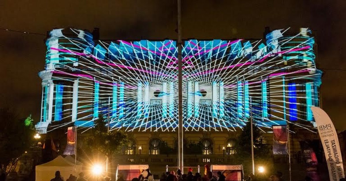Spotlight începe vineri în Bucureşti. Spectacole de video mapping ...