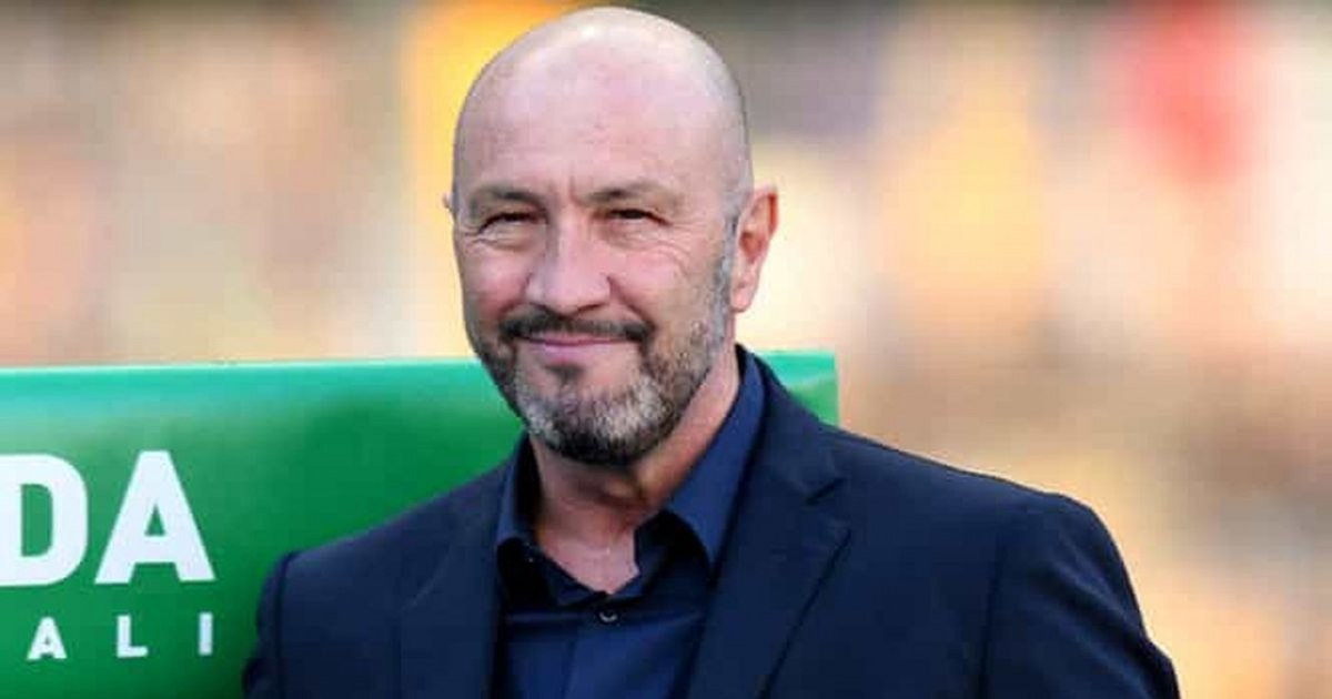 Walter Zenga a primit interzis în fotbalul românesc. Atac la maniere ...