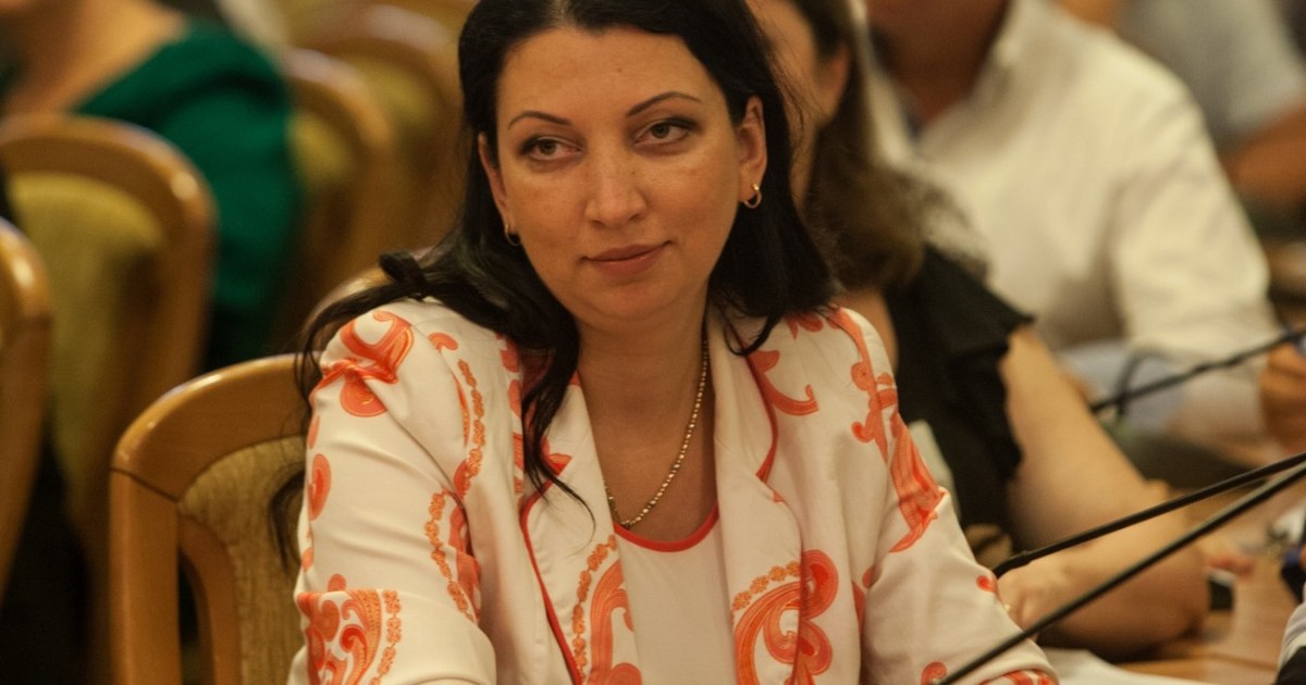 Veronica Herţa a demisionat din funcţia de director al S.A. Apă-Canal ...