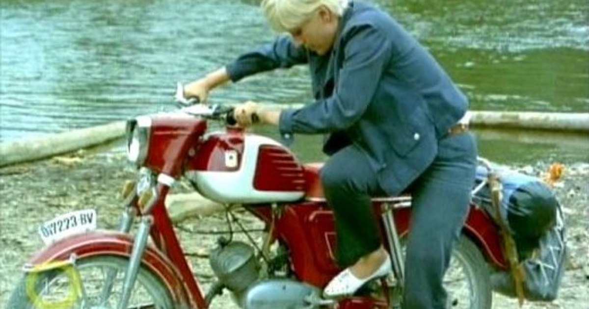 Mobra, motoreta românească fabricată la Brașov. Cum a influențat visul ...