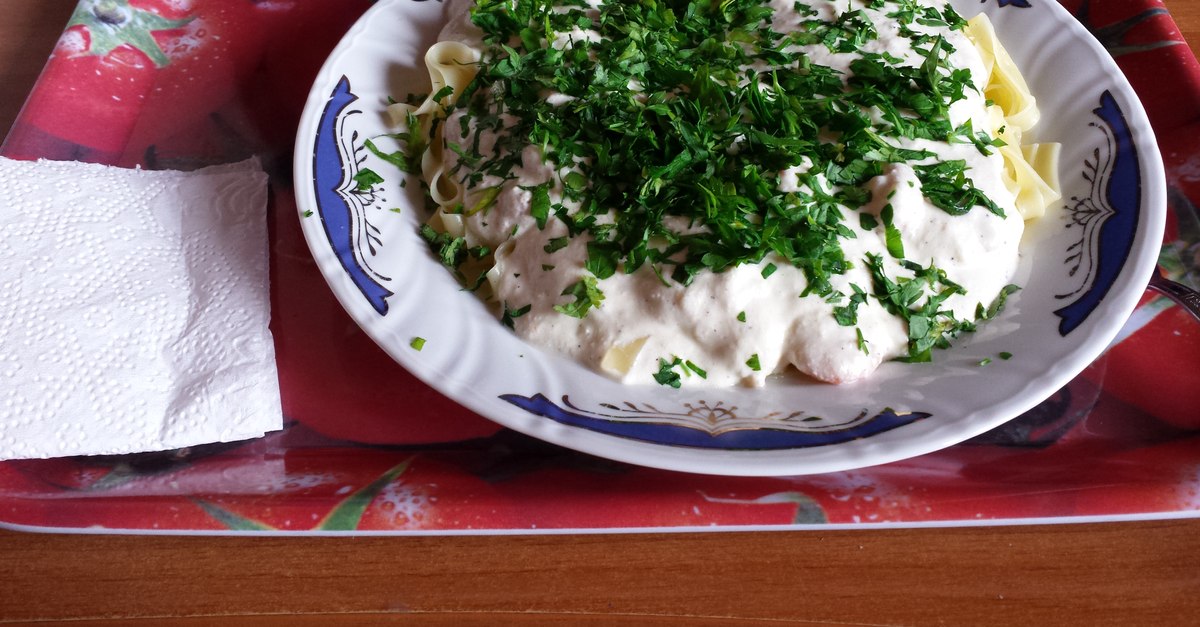 Tagliatele cu creveţi şi sos alb - Voinea Cristina Ramona